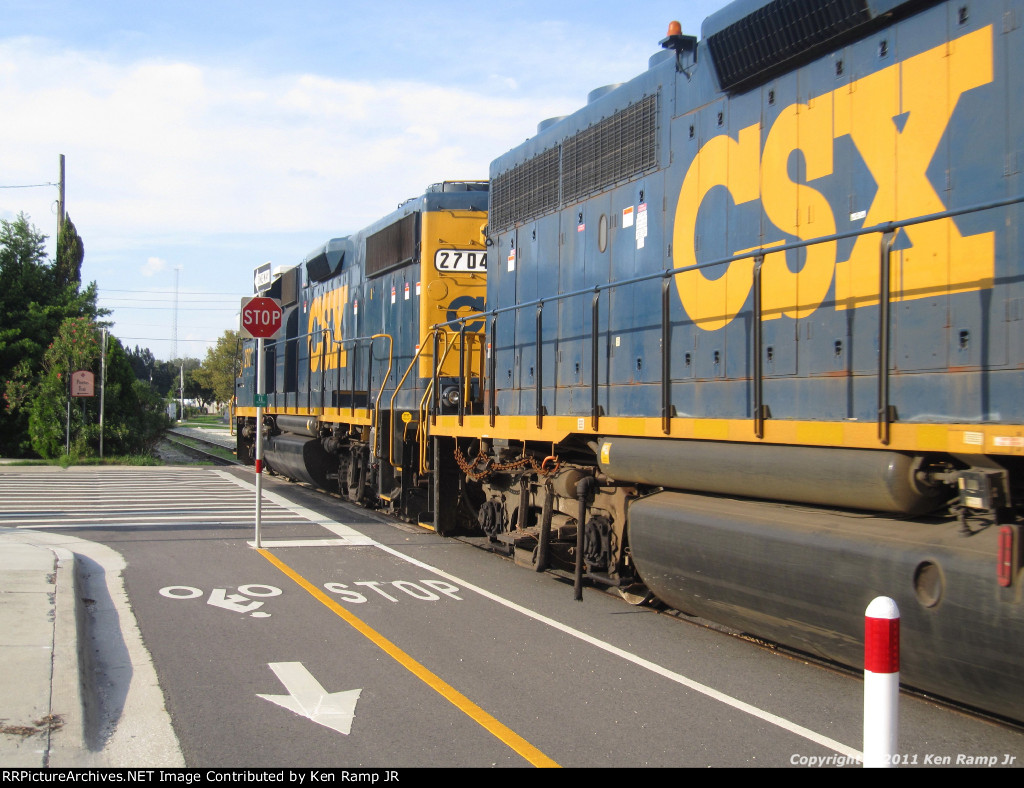 CSX 2704